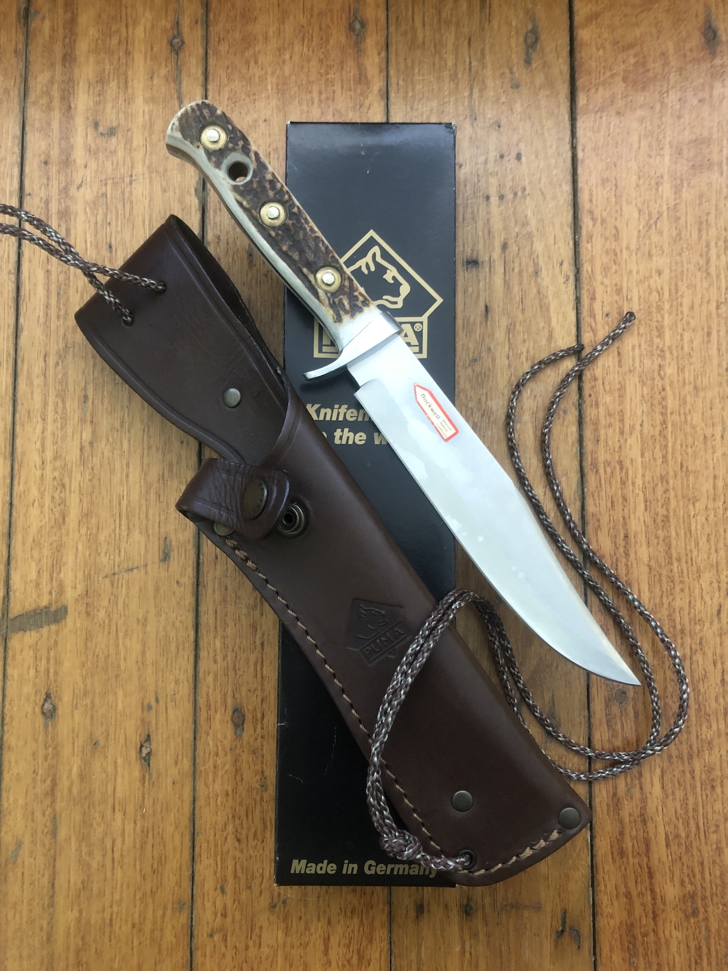 Puma Knife: Puma 2016 Bowie Handmade Knife with Stag Antler Handle