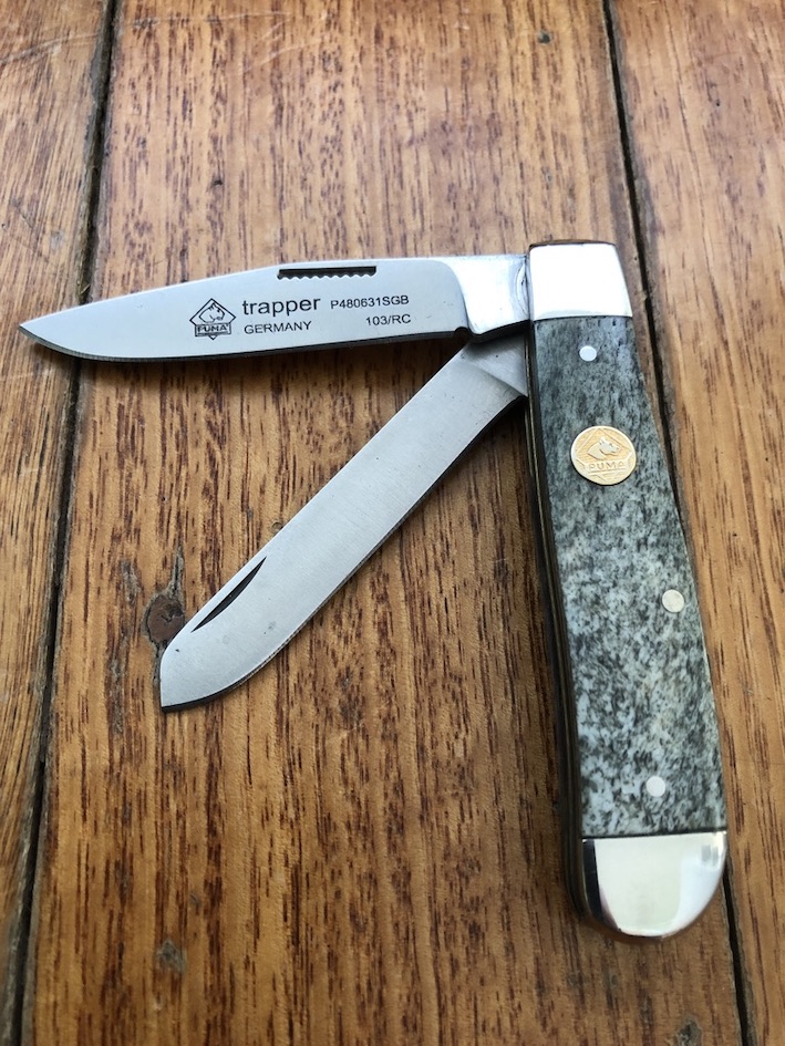 Puma Knife: Puma Trapper Lockback Knife with Green Smooth Bone Handle