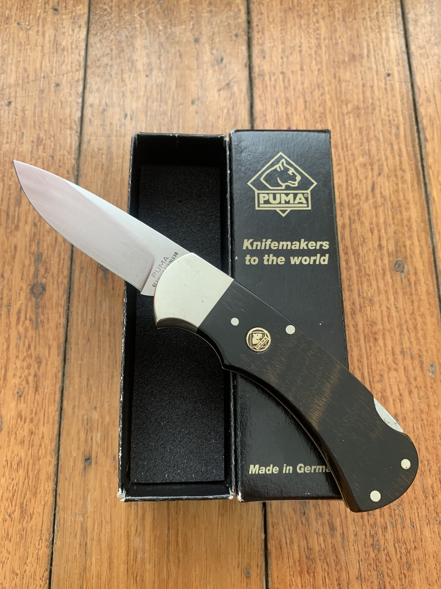 Puma Knife: Puma Original 1981 4 Star Folding Lock Blade Knife with ...