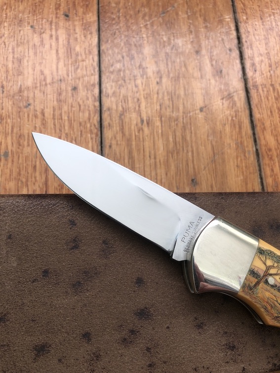Puma Knife: Puma 1987 Original Scrimshawed 4 Star Folding Lock Blade ...