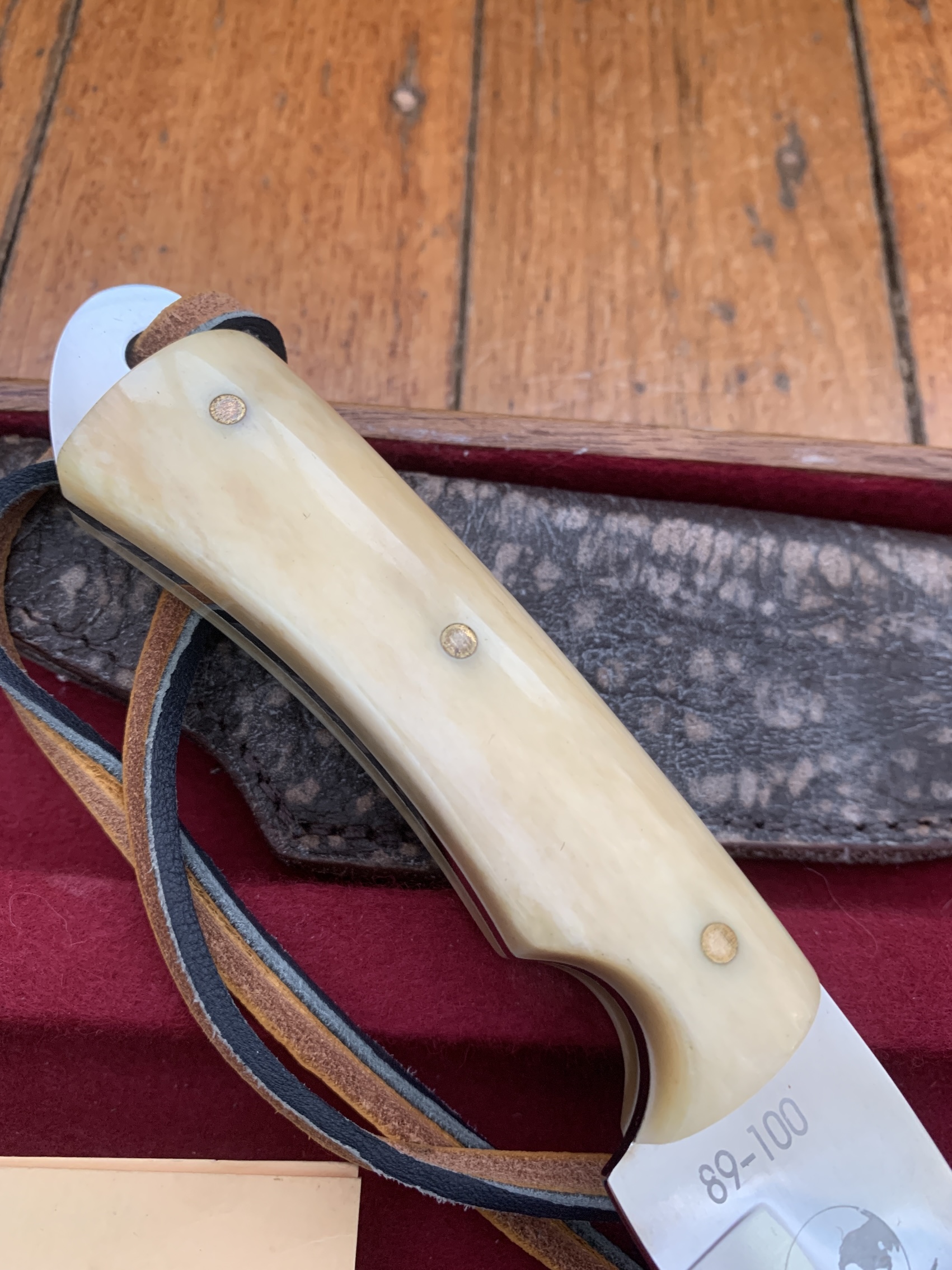 Mackrill Custom Knives 1996 No.3 SCI Limited edition LION Bone #89-100