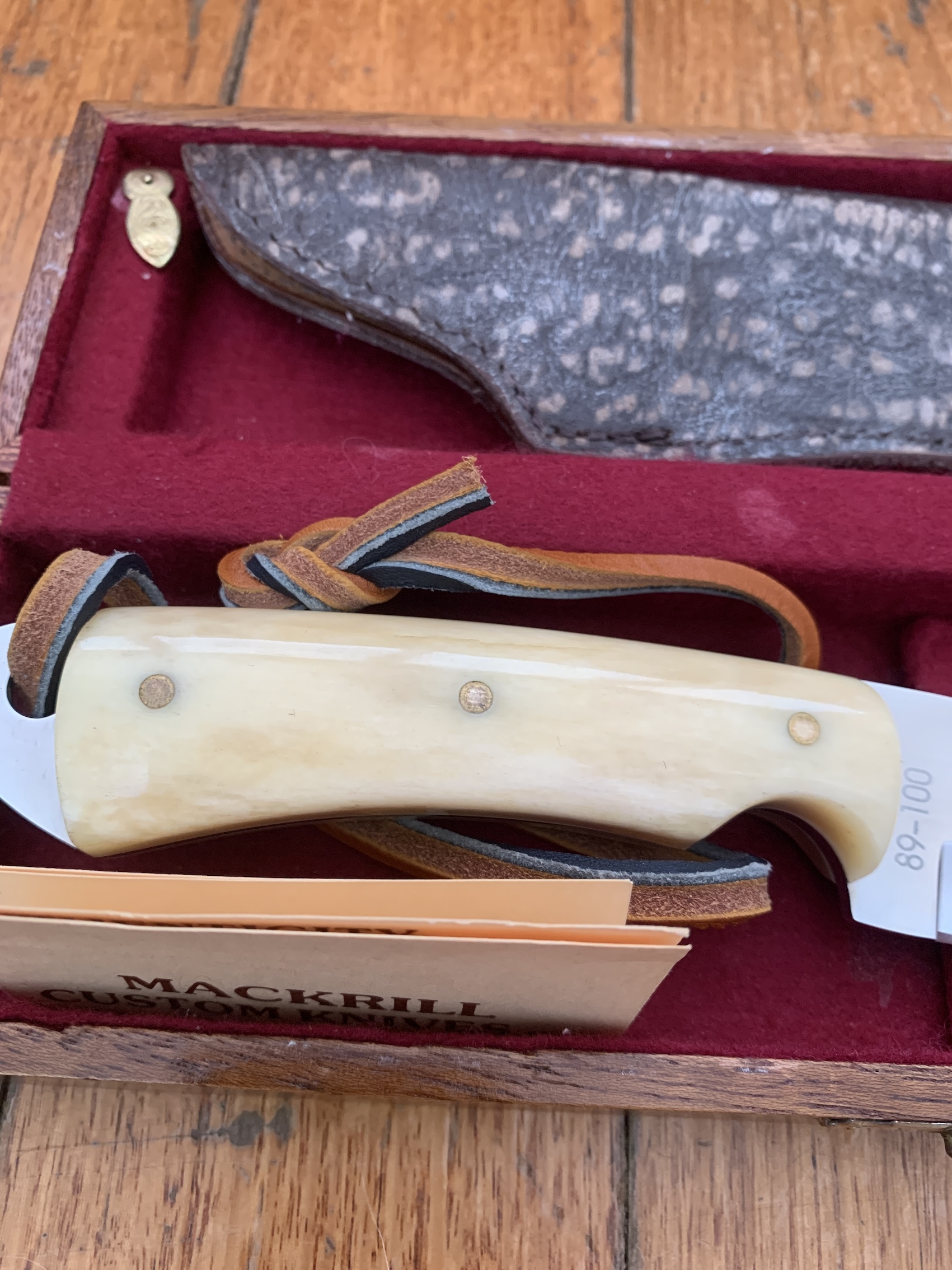 Mackrill Custom Knives 1996 No.3 SCI Limited edition LION Bone #89-100