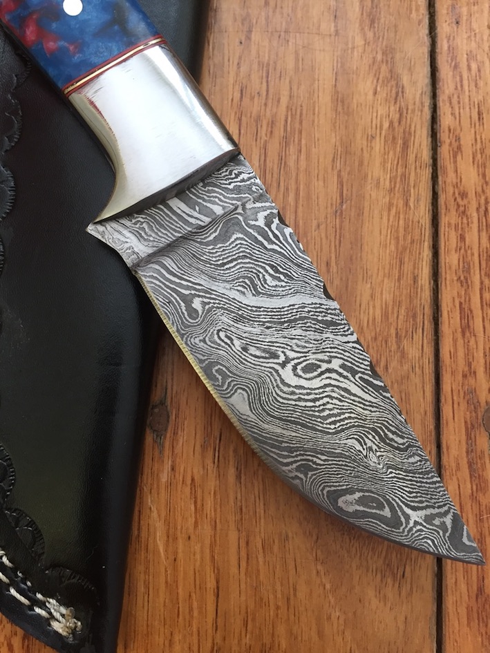 SOSDF Knife: 200 Layer Damascus Blue Patterned Corolon Handled Skinning ...
