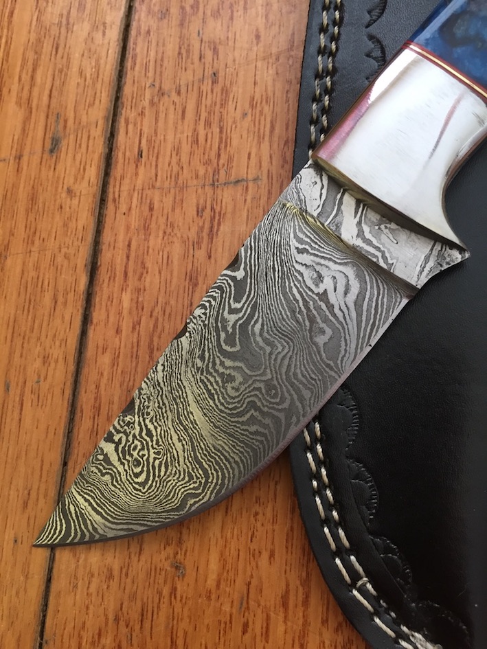 SOSDF Knife: 200 Layer Damascus Blue Patterned Corolon Handled Skinning ...