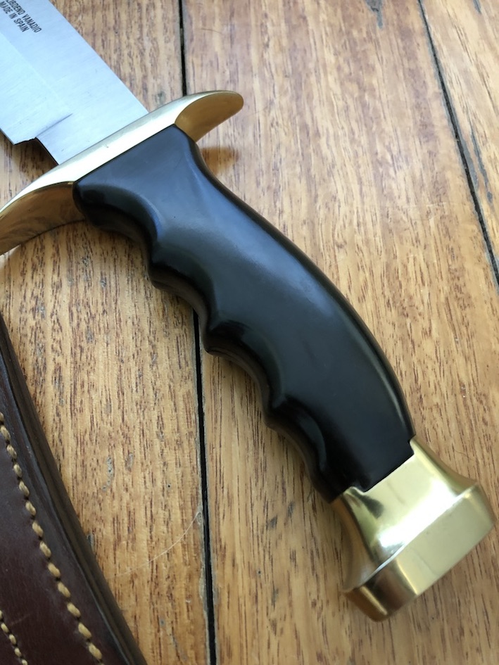 Muela Knife: Muela Big Bowie with Black Handle & Brown Leather Sheath